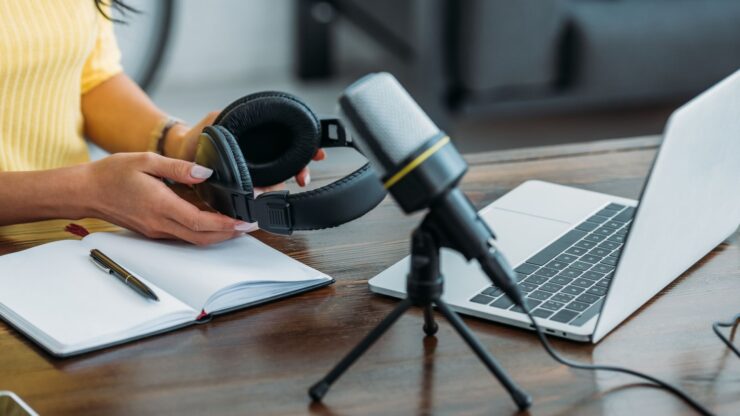 10 Reasons Why a Video Podcast is Worth The Extra Effort - Nhlink.net