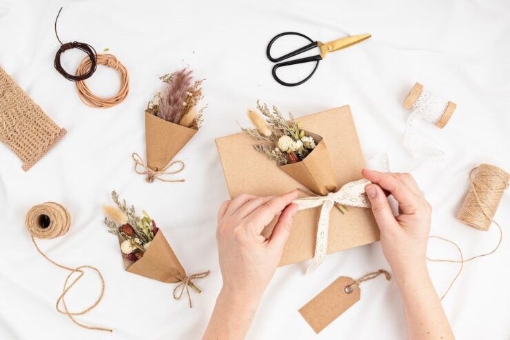 Small Gift Ideas That Are Easy to Personalize - Nhlink.net